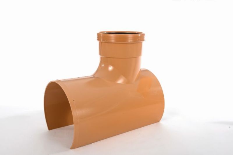 Topline Doyles.Wavin square saddles -90°, 244mm x 110mm